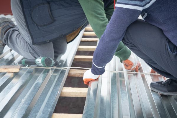 Metal Roof Replacement - APC Roofing - Florida's Premier Roofing, Solar ...